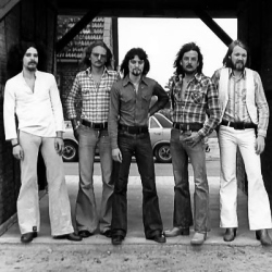 Epitaph – Biografie – Epitaph – The Rockband